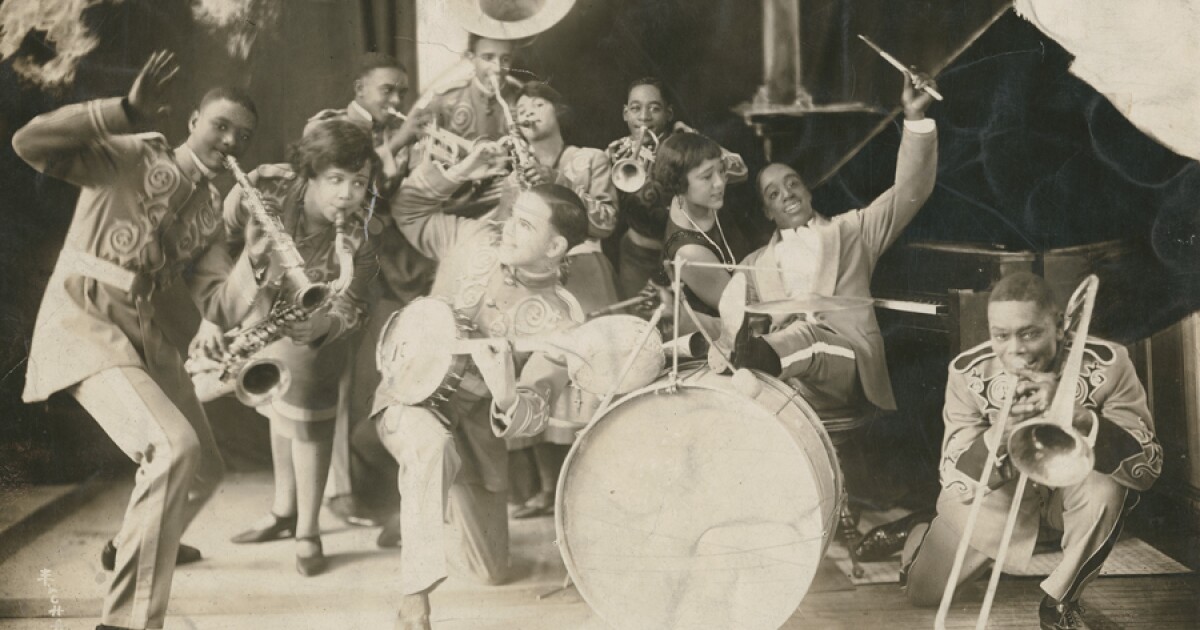1920s Radio and Music in America • FamilySearch